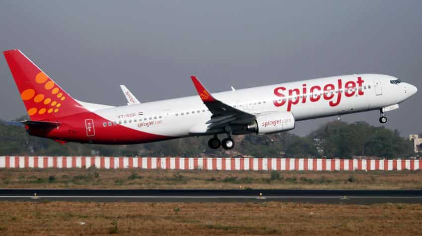 Spicejet की SpiceMAX सुविधा के जरिए यात्रा को बनाएं और आरामदायक, जानिए ...