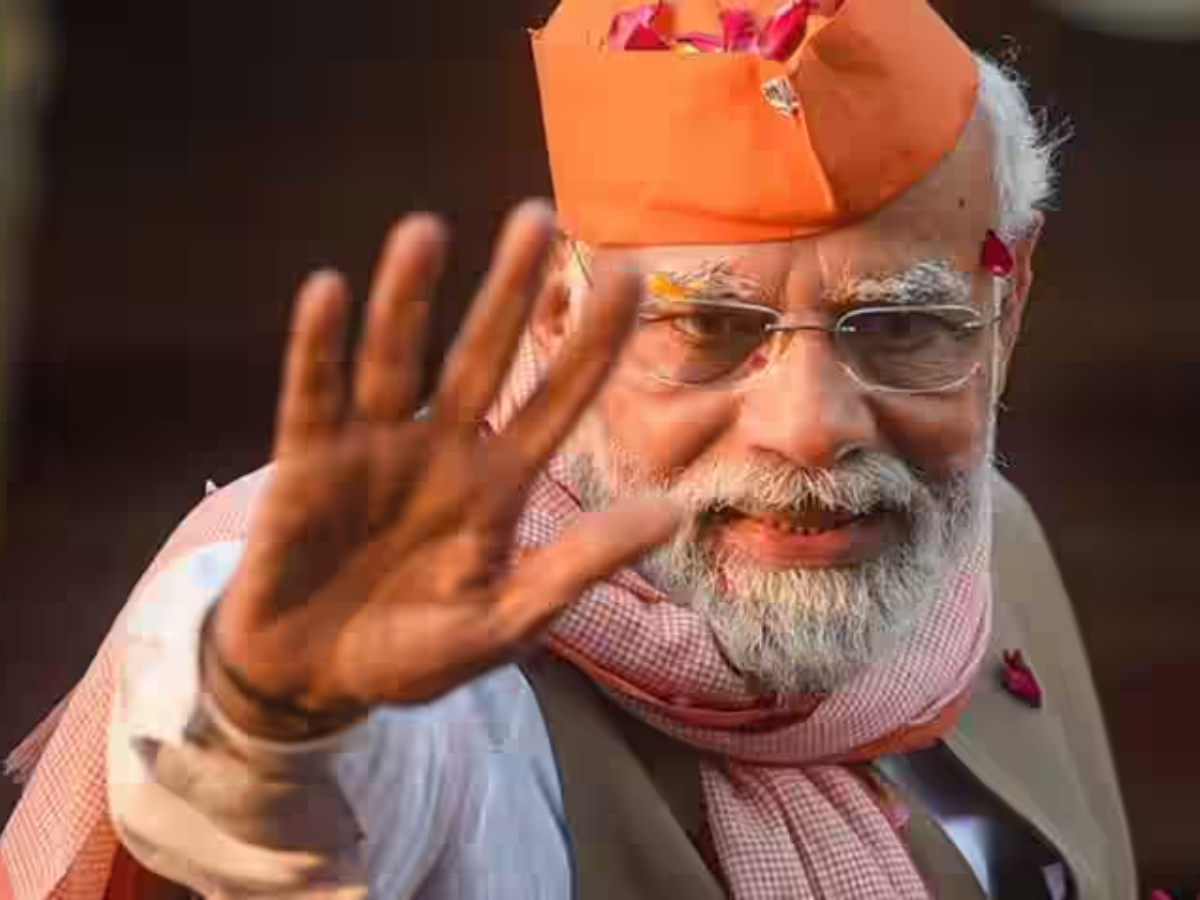 9 Years Of Modi Govt मोदी सरकार की वो 3 योजनाएं जिन्होंने करोड़ों