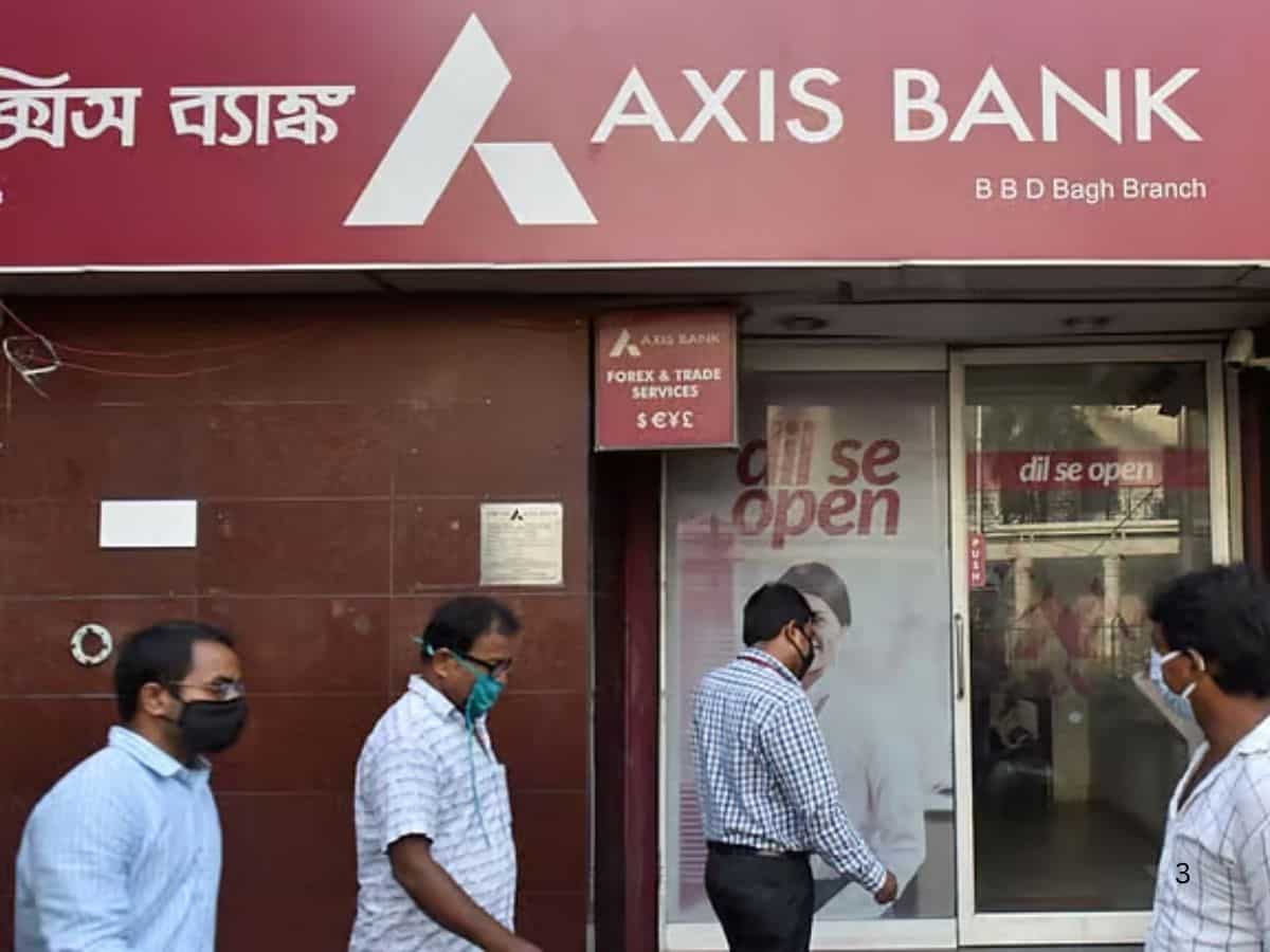 Q4 के बाद Axis Bank का शेयर खरीदें या बेचें? जानें 5 दिग्गज ब्रोकरेज की राय