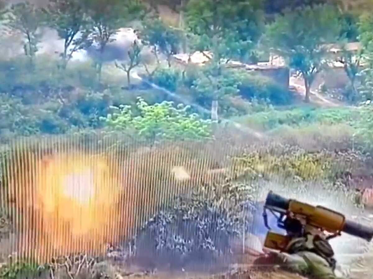 Indian Army ने जारी किया नया Video, देखिए कैसे चुन-चुन कर उड़ाए जा रहे ...