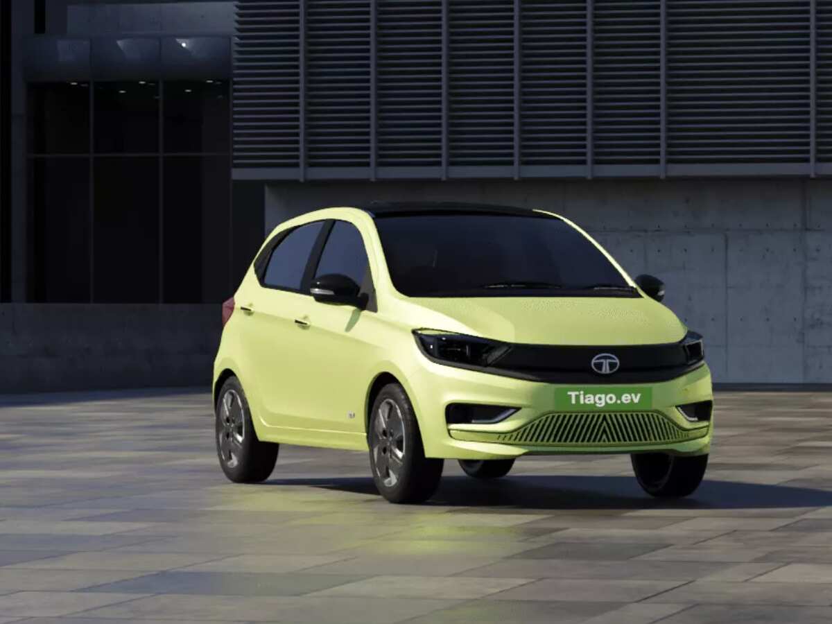 ये तो कमाल हो गया...घर लाओगे इलेक्ट्रिक कार तो मिलेंगे ₹1.86 लाख तक के ...