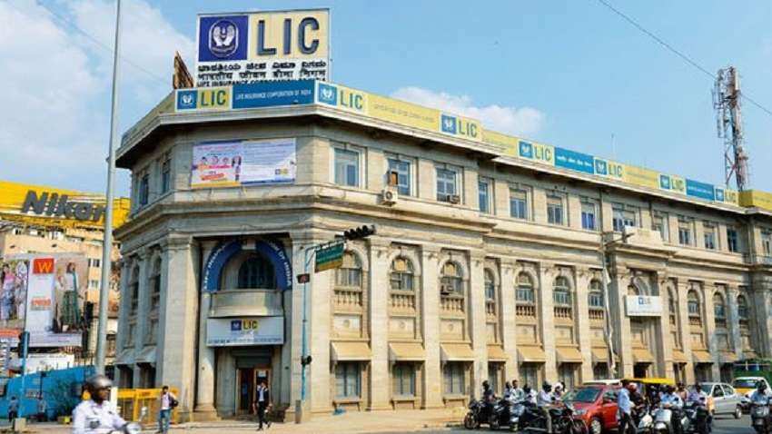 LIC लाया शानदार प्लान, अब मिलेगी जिंदगी भर कमाई की गारंटी | Zee ...