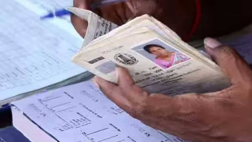 Aadhar-Ration Card Linking: अब 30 सितंबर तक करा सकते हैं राशन कार्ड को ...