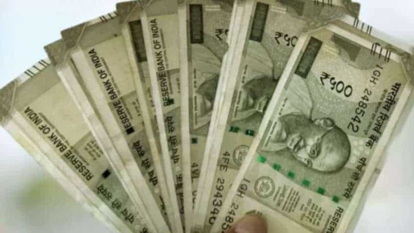 अपनी रकम को 1 साल के लिए यहां करें निवेश, बनेगा पैसे से पैसा...कुछ ही ...