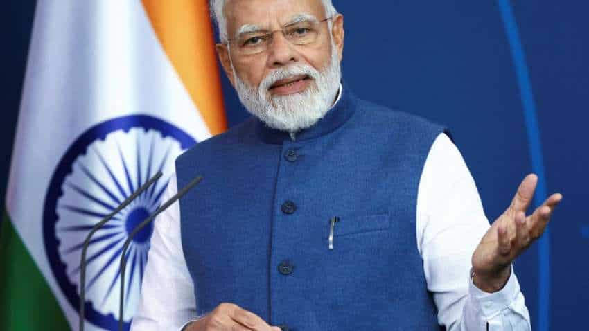 PM Modi Net Worth: 5 साल में कितनी बढ़ी पीएम मोदी की इनकम, कहां किया है ...