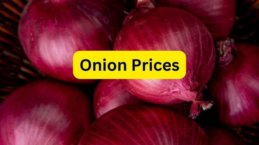 Onion Price Hike: प्याज ने फिर निकाले आंसू, 100 रुपये किलो हुआ भाव, अब जमाखोरों पर नकेल कसेगी सरकार