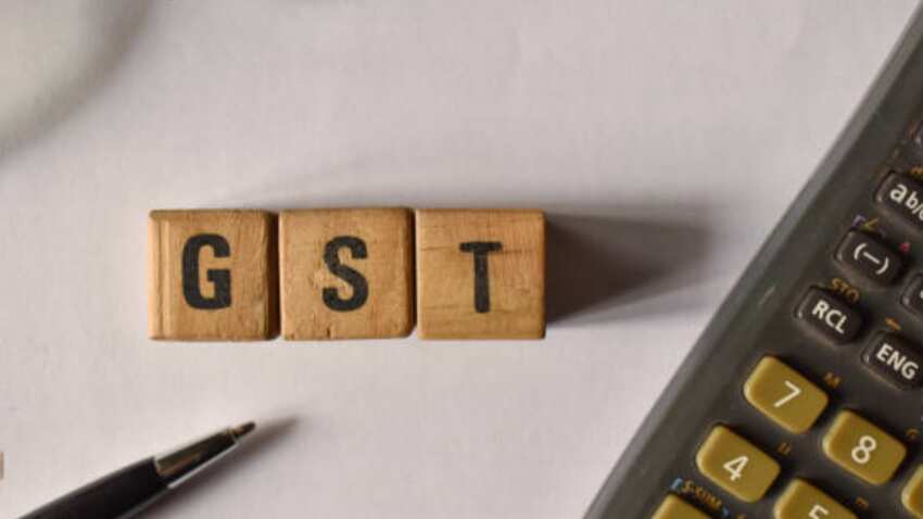 GST सुधारों से Footwear, QSR, FMCG और किराना दुकानदारों को मिलेगा सबसे ...