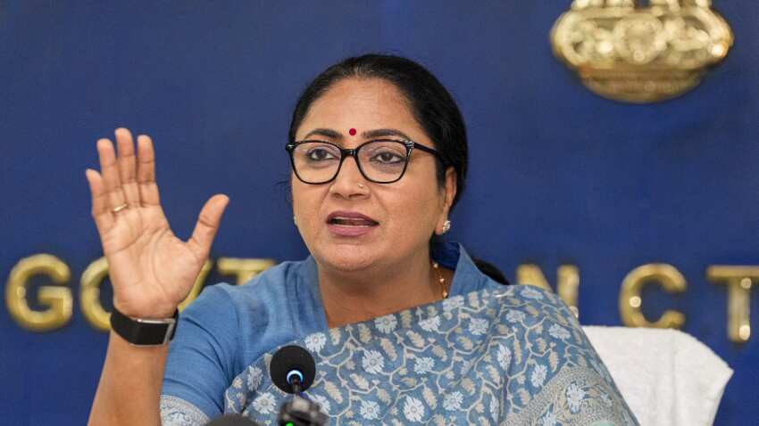 दिल्ली सरकार का बड़ा फैसला, जल-सीवर फीस में कटौती, धार्मिक संस्थानों को ...