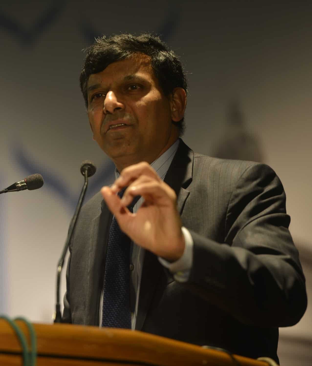 Licence-raj gone, but inspector-raj still there: Raghuram Rajan | Zee ...