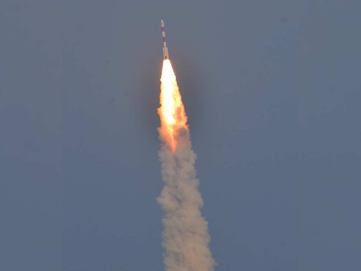 ISRO plans SpaceX-type rocket recovery system for stages of launch ...