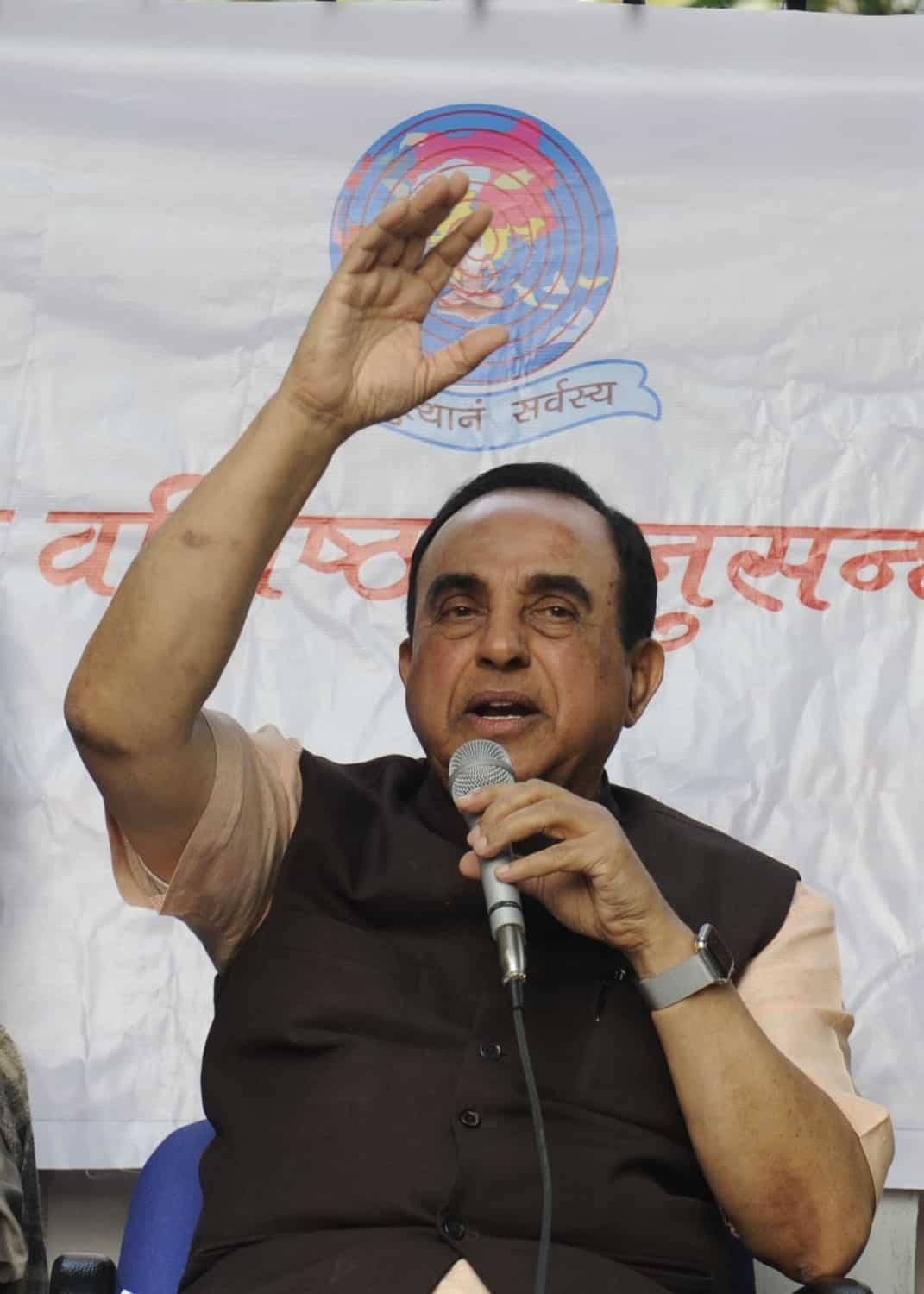 Now, Subramanian Swamy attacks Shaktikanta Das; FM Jaitley calls it ...
