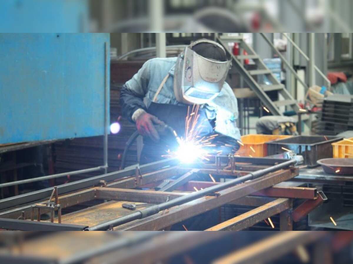 New base year effect: IIP rises by 3.1% in April | Zee Business