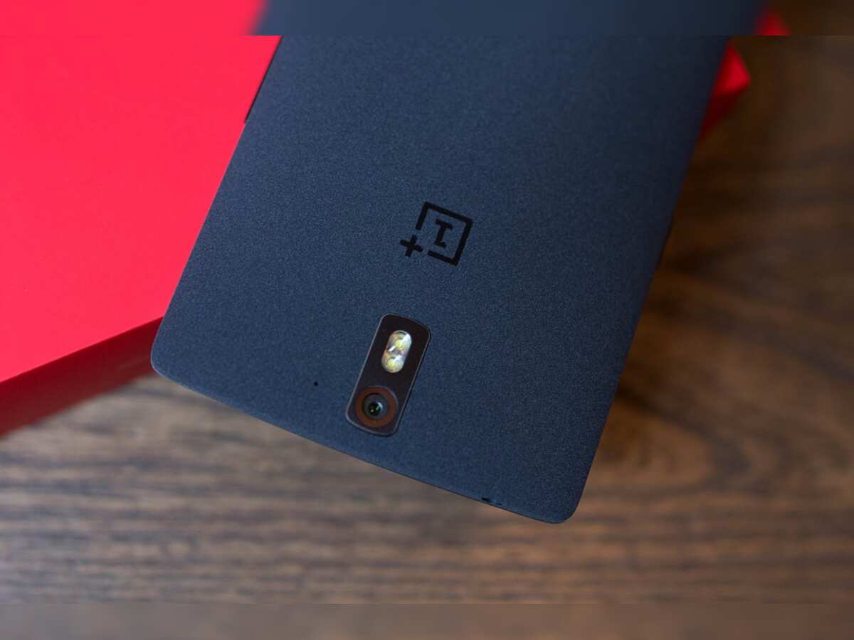 OnePlus 6 with fingerprint sensor may be unveiled in 2018 | Zee Business