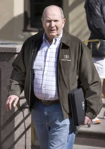 Meet Lou Simpson, man whom Warren Buffett has dubbed an 'investment great'