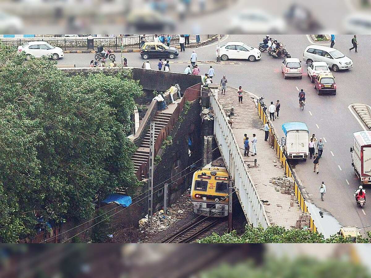 Indian Railways to demolish Lower Parel ROB now | Zee Business