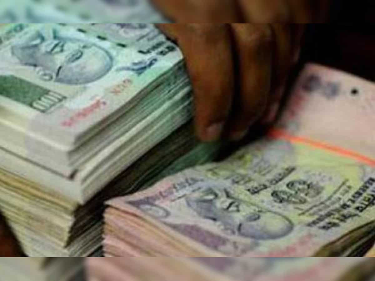 Indian rupee closes at all-time low of 69.91 on Turkish Lira shock; 70 ...