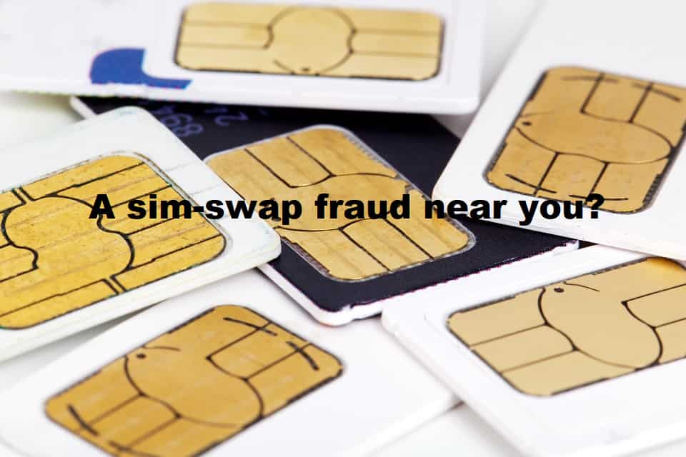 Have smartphone? Beware! Stop money loss, don't do this | Zee Business