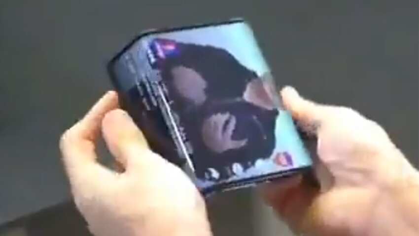 WATCH: World's 1st double-folding smartphone by Xiaomi? What co-founder ...
