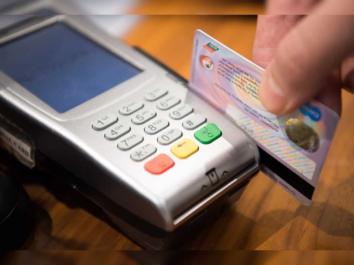 Big debit, credit card cloning fraud nailed! GIP Mall Noida Burger King ...