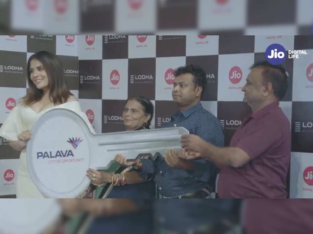 This man won flat in Mumbai through Jio Cricket Play Along! You too can ...