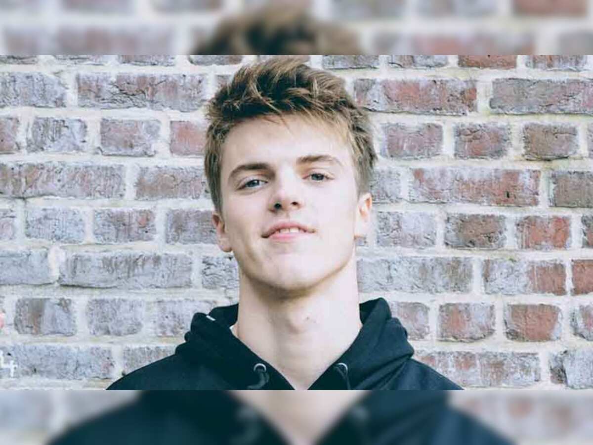 How WhatsApp can help locate missing backpacker in Australia | Zee Business