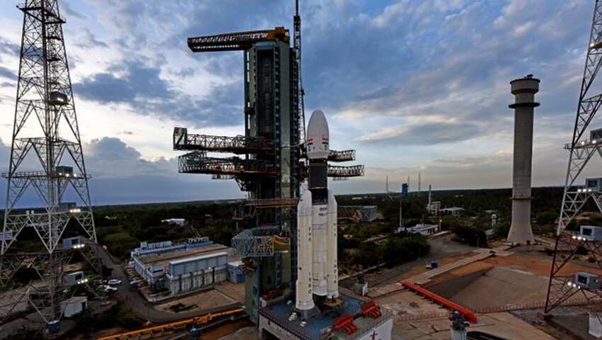 Chandrayaan 2 launch live streaming online, date, time, channel, place ... Chandrayaan 2 launch live streaming online, date, time, channel, place ...
