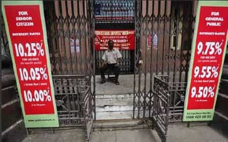 Banking services may be hit Oct 22 as unions warn of strike