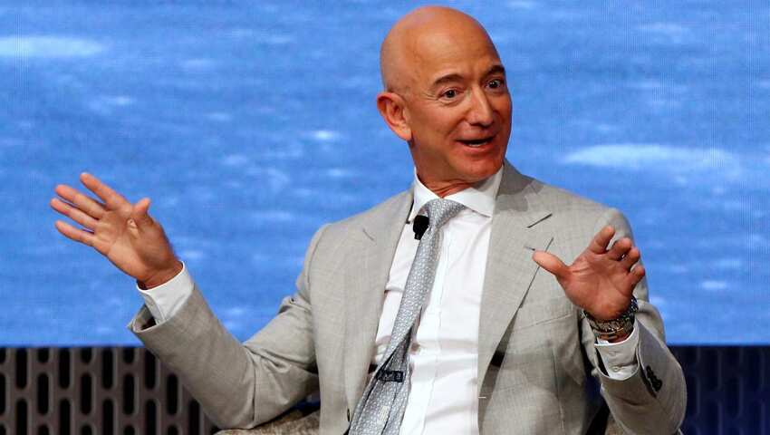 Who is Jeff Bezos? Asks US student sitting in front of Amazon boss ...