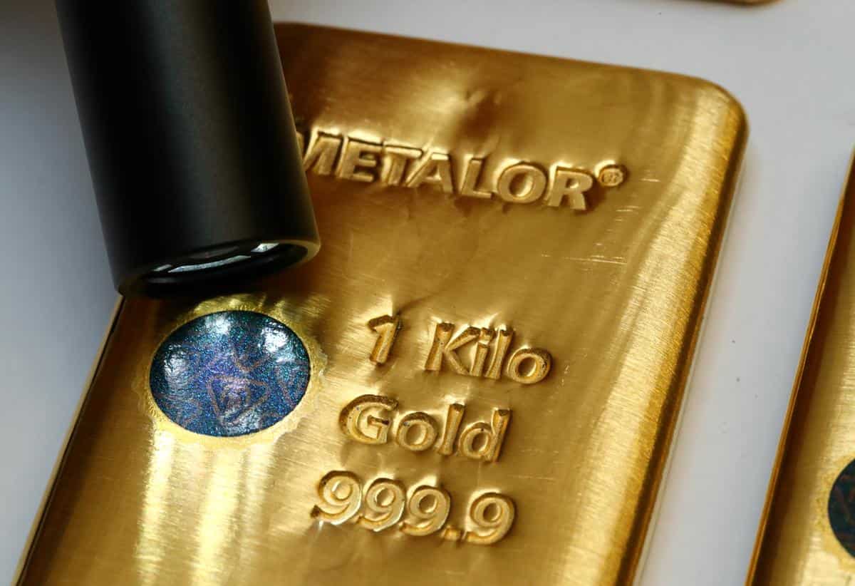 Gold Price Today At Rs 42000 Experts See It At Rs 48000 Here Is Where gold-price-today-at-rs-42000-experts-see-it-at-rs-48000-here-is-where
