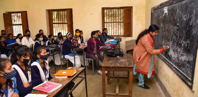 Bihar School, colleges reopen date: After over 9 months, students head ...