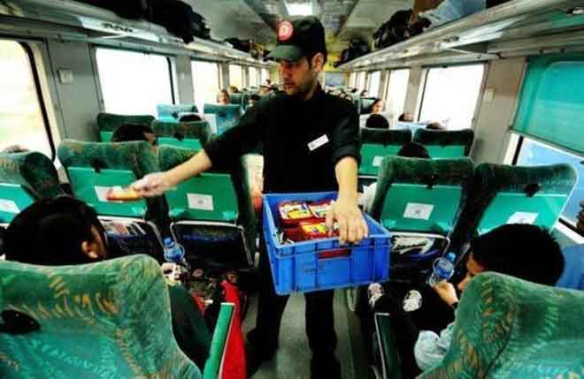 Indian Railways resumes e-catering service from today - Here is how you ...