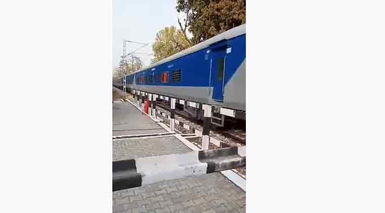 SHOCKING: Janshatabdi Express runs in reverse with passengers onboard ...