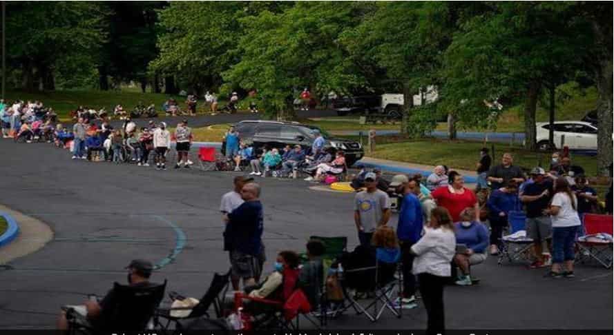 US initial jobless claims rise to 419,000