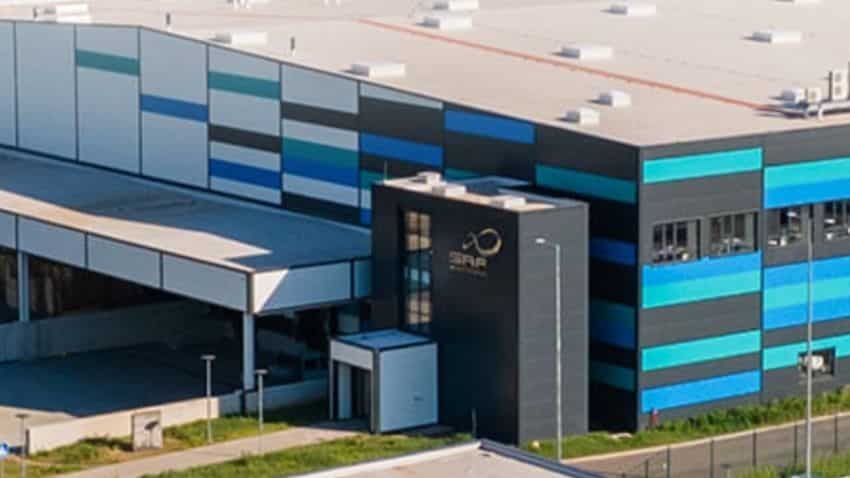 Technical Check: SRF sees 100% return in 2021! This chemical company is ...