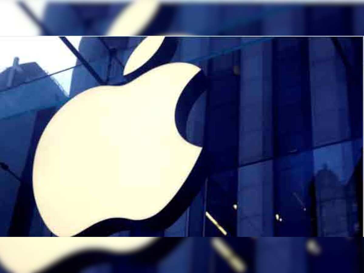 Apple becomes first company to hit $3 trillion market value, then slips | Zee Business