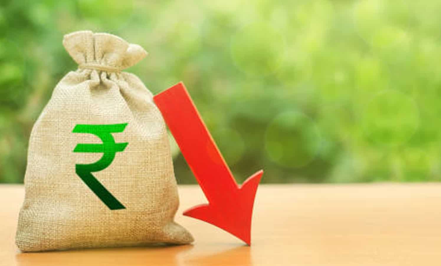 Rupee Drops Beyond 78 Per Us Dollar For First Time, Watch This Video ...