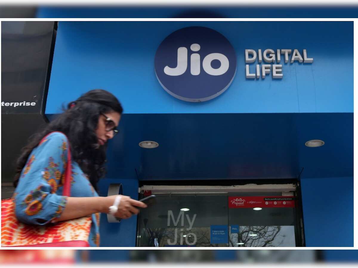 Reliance Jio Q1 net profit rises 24% to Rs 4,335 cr as tariff hikes boost realisations | Zee ...
