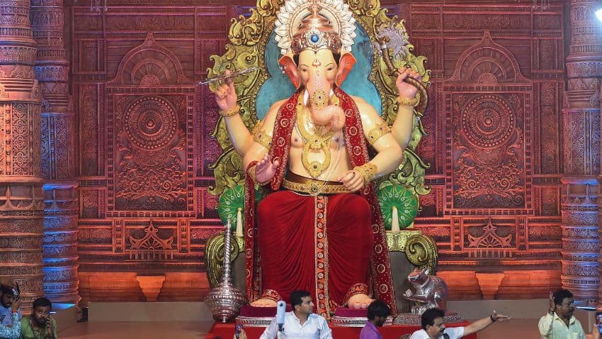 Lalbaugcha Raja 2022 Live Darshan Today, Telecast, Aarti - Here is how ...