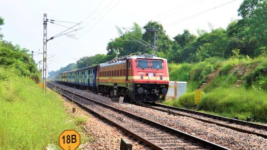 Trains Cancelled Today, 14 September: 1 Rajdhani Express among 49 trains diverted, 236 trains ...