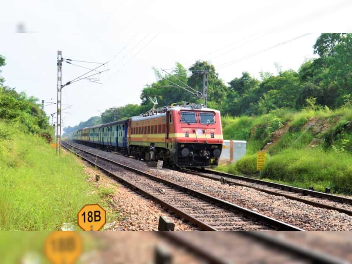 Trains Cancelled Today, 14 September: 1 Rajdhani Express among 49 ...