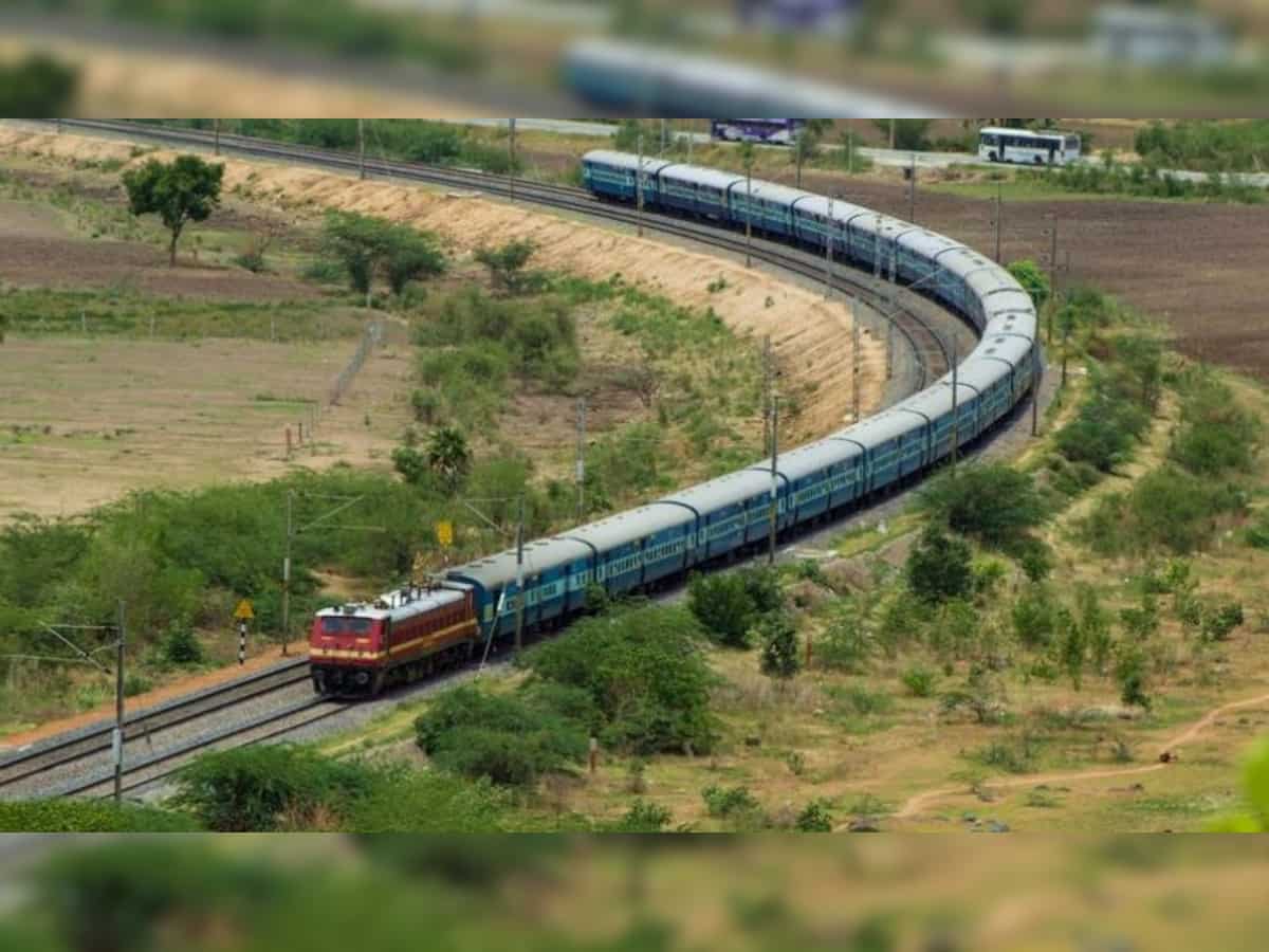 IRCTC Cancelled Trains List Today, 15 September: 259 trains cancelled, Rajdhani Express diverted ...