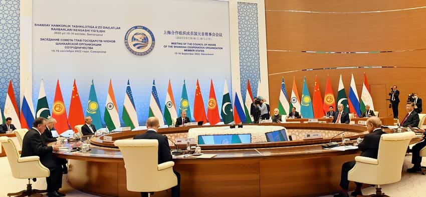 Sco Summit Pm Narendra Modi Meets Russian President Vladimir Putin Other Dignitaries In 
