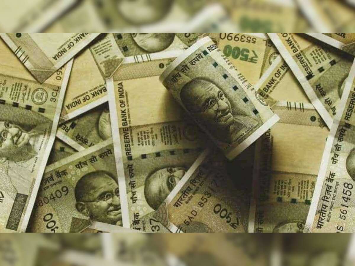 Rupee vs Dollar: Indian currency rebounds 35 paise to 81.58 against ...