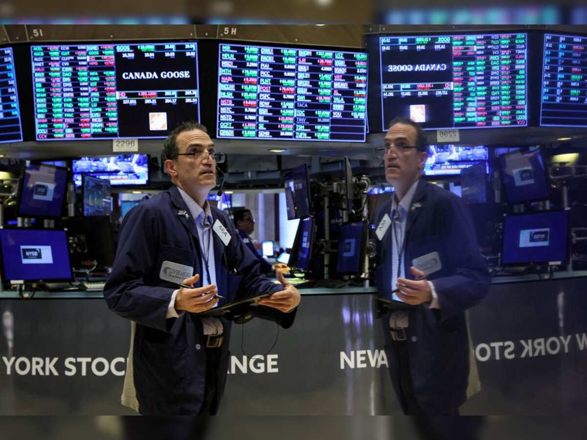 US Stock Market News: Dow Jones ends higher above 32,000; Nasdaq falls ...