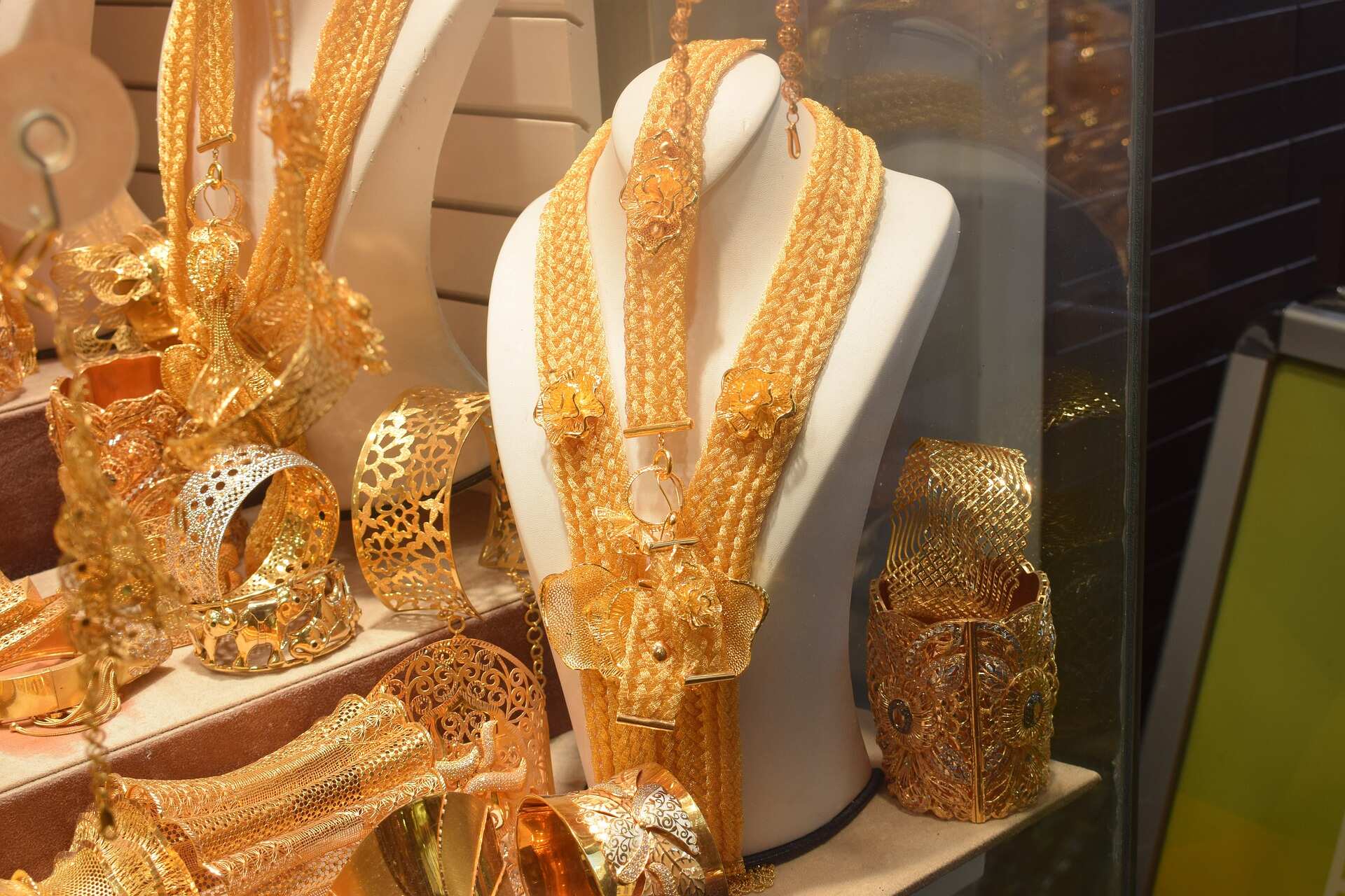 Gold Price Today December 8 Yellow Metal Climbs To Rs 54000 Silver