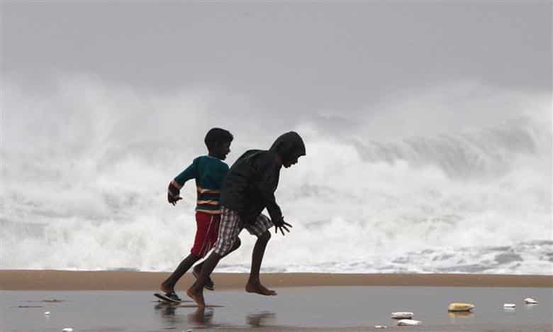 Cyclonic storm Mandous: IMD issues yellow alert for Tamil Nadu ...