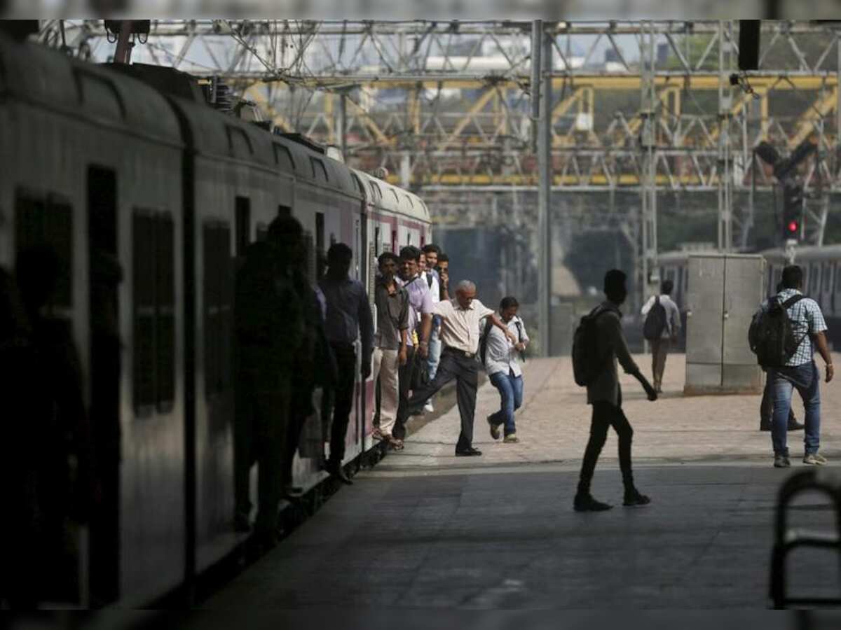 Trains Cancelled today, 12 December: Over 200 trains call-off by Indian Railways; 11 trains ...
