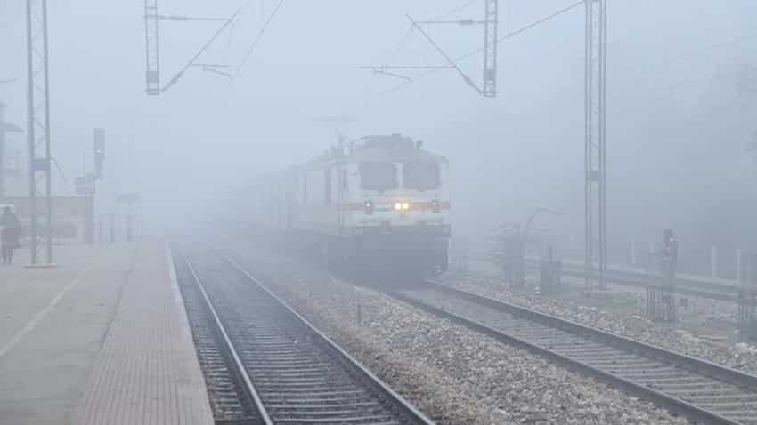 Indian Railways: Several trains at New Delhi, Anand Vihar railway stations running late due to ...
