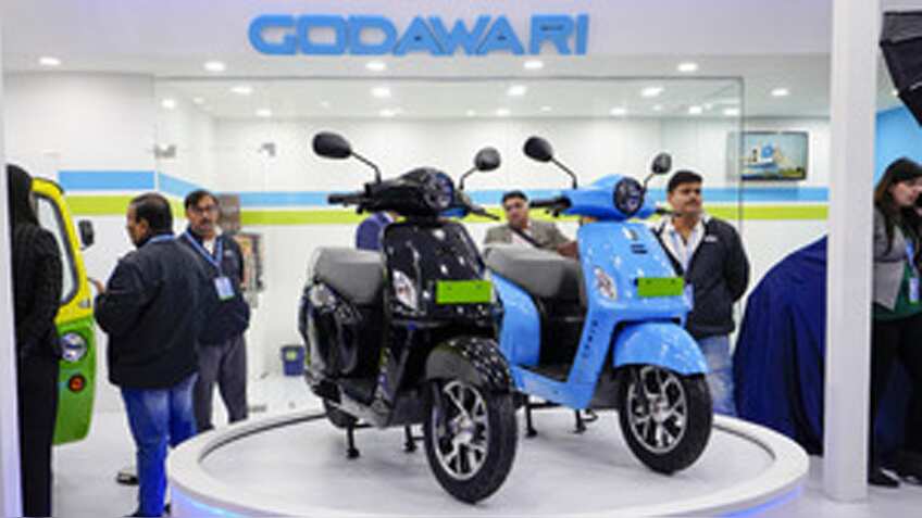 Godawari Electric launches electric auto, unisex electric bicycle at ...