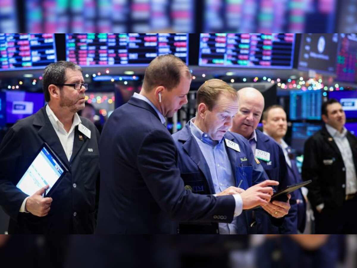 US Stock Market Today: Dow Jones falls nearly 400 points, Nasdaq ends ...